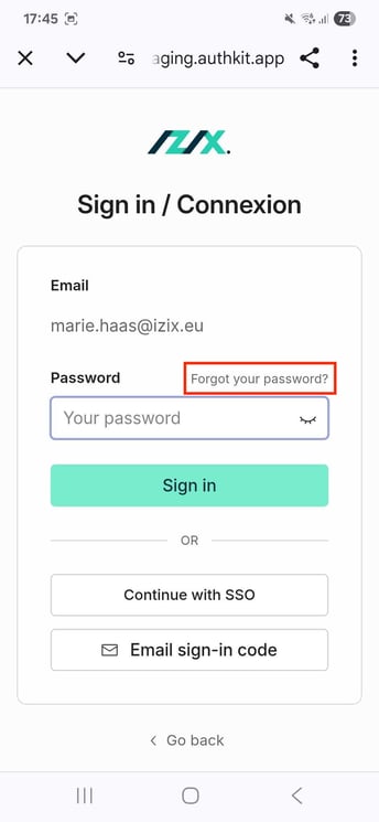 How to log in using password or passwordless sign-in code (Magic Auth)